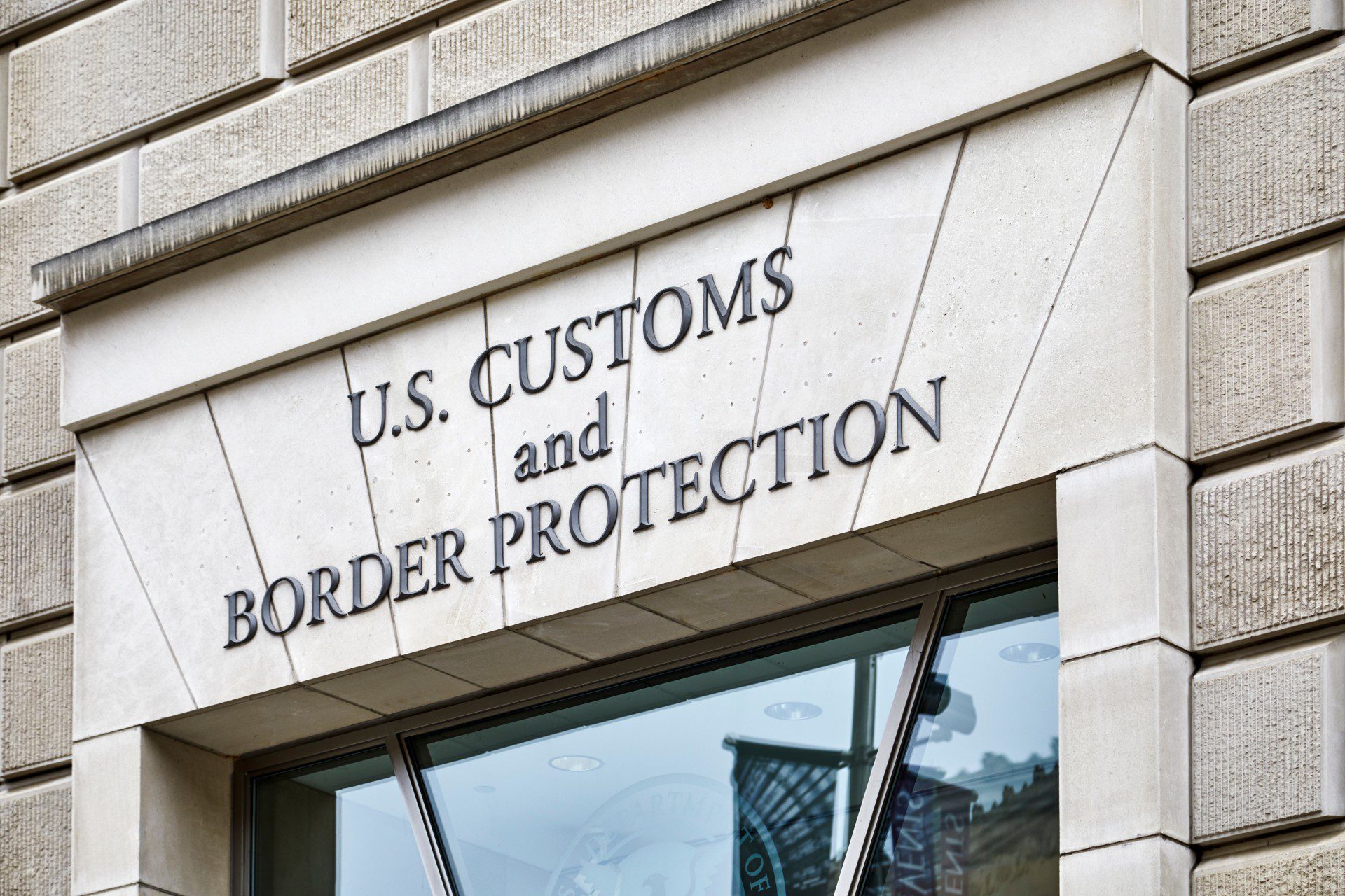U.S. Customs processed over 2.9 million entry summaries in April ...