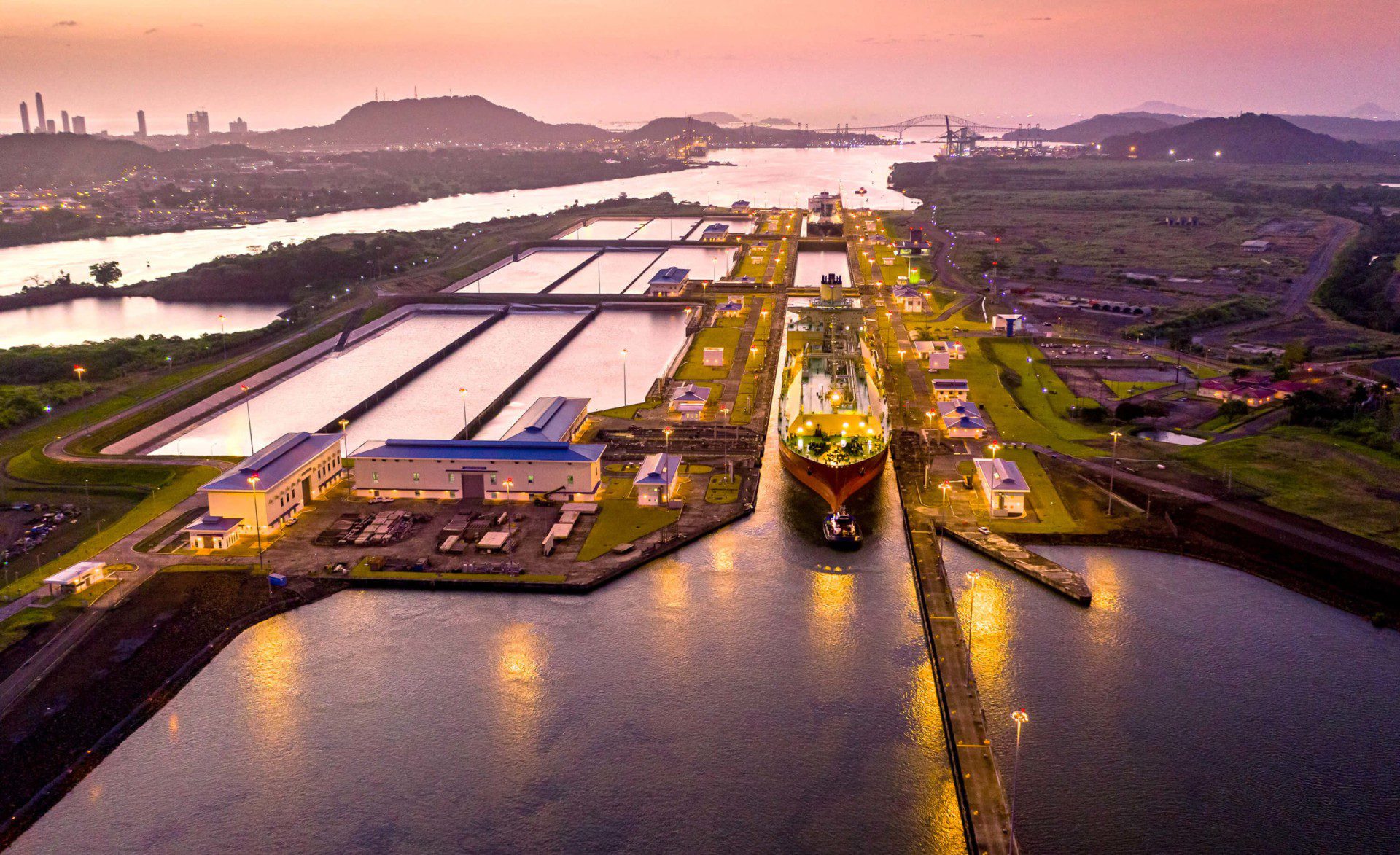 The Panama Canal will implement a Green Vessel Classification program ...